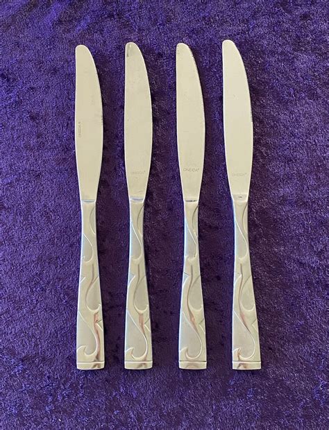 Tuscany Oneida Flatware Pattern 4 Solid Dinner Knives Etsy