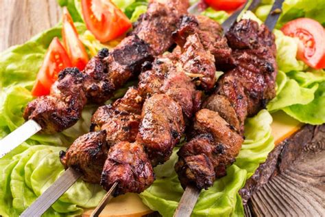 Шашлык из свинины по-кавказски – простой и вкусный рецепт, как ...
