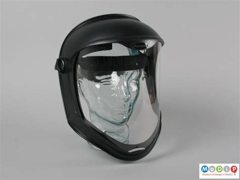 Honeywell Uvex Bionic Faceshield Museum Of Design In Plastics