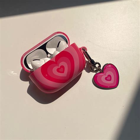 자체제작 하트빔 하드 에어팟케이스 하트패턴케이스 무선충전 가능한 에어팟 4 프로2 에어팟프로 에어팟1 에어팟2 에어팟3 유광 무광 생일선물 에이블리
