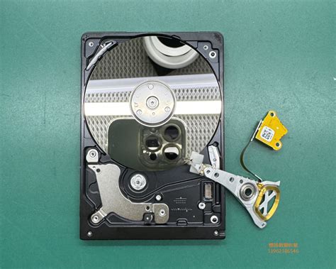 希捷笔记本硬盘st1000lm048 磁头损坏开盘数据恢复成功