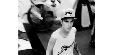 Angry Justin Bieber 