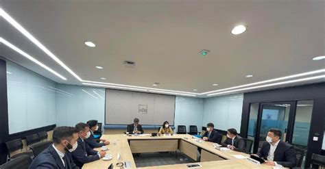 Нийслэлийн удирдлагууд Азийн Хөгжлийн Банкны төв байранд ажиллаж байна