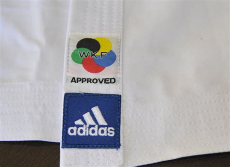 Кимоно для каратэ "Adidas K460E" кимоно адидас купить rbvjyj flblfc