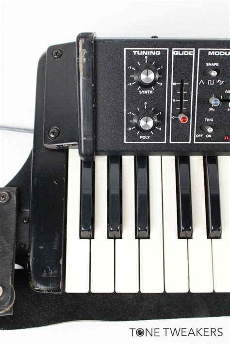 Matrixsynth Moog Liberation Analog Synthesizer Keytar