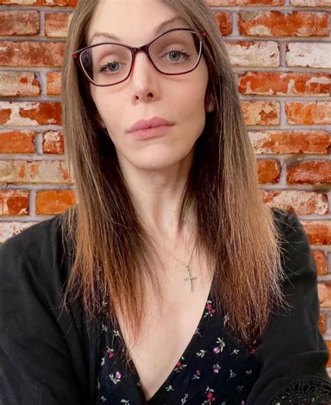 Who Was The Unknown Voice Actress Zoey Alexandria Cirrkus News