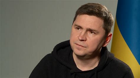 «Имеем право уничтожать все Подоляк высказался об ударах по базам РФ на оккупированных территориях