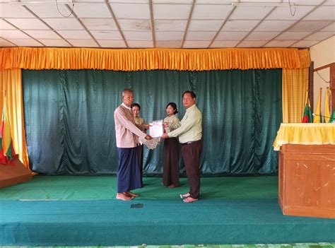 ဖောင်းပြင်မြို့နယ်၌ ၂၀၂၅ ၂၀၂၆ ဘဏ္ဍာရေးနှစ် ဒေသန္တရစီမံကိန်းရည်မှန်းချက်များ တာဝန်ပေးအပ်ပွဲအခမ