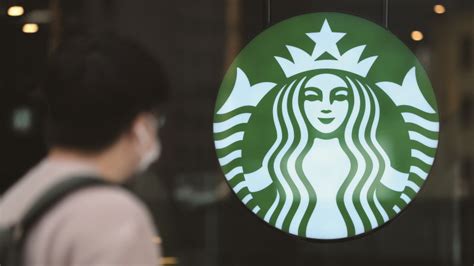 몸집 커진 스타벅스에서 사라진 ‘스벅다움