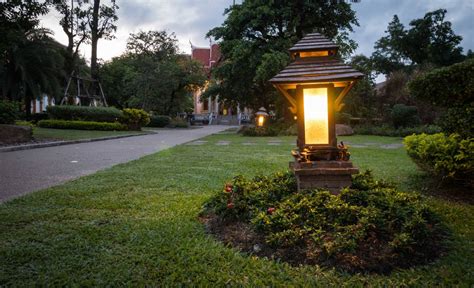 Hiring Outdoor Lighting Contractors Southern Electrical