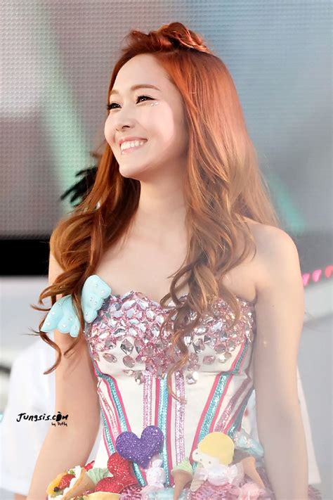 Pin By Emily Offner On K Pop Stage Snsd Jessica Korean Beauty Girls