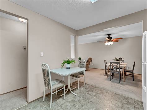 Devon Felesky Devon Felesky Remax Medalta Real Estate