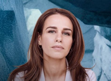 Ana Nogueira E La Sua Ispirazione Per Supergirl Lo Spazio Bianco