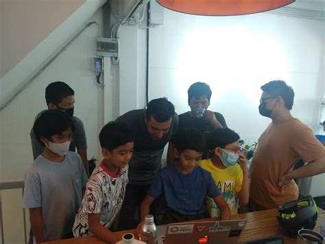 วันนี้ก็มีกิจกรรม Coderdojo Coderdojo Thailand