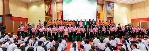 ภาพบรรยากาศปฐมนิเทศ ม 4 ปีการศึกษา 2568 โรงเรียนเบ็ญจะมะมหาราช โรงเรียนเบ็ญจะมะมหาราช