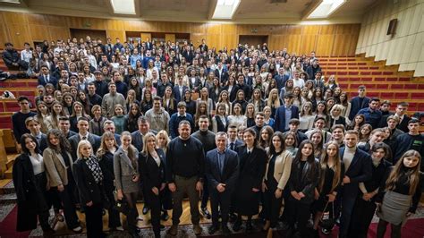 Андрій Єрмак зустрівся зі студентами Інституту міжнародних відносин КНУ ім Т Шевченка Youtube