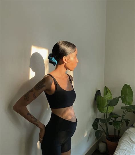 Няня для сестры тирана Cute Maternity Outfits Pregnancy Looks Maternity Pictures