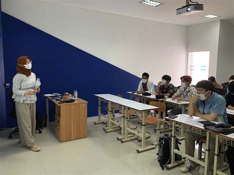 [23 26 Agustus 2022] English Training Global Project Base Learning Gpbl Di Departemen Teknik