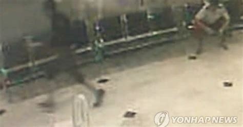 사우나서 수갑 찬 채 도주한 절도범 검거종합2보