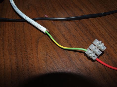Free Picture Wire Crimp Connector