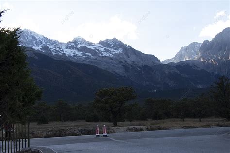 길 과 먼 곳 배경 일러스트 길 과 먼 곳 사진 벡터 및 Psd 파일 무료 다운로드 Pngtree