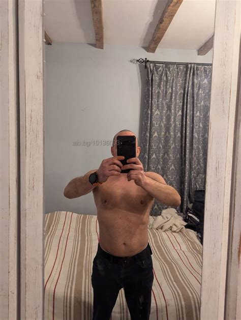 Предлагам френска любов за дами Жиголо София Здравейте дами Както пише в заглавието