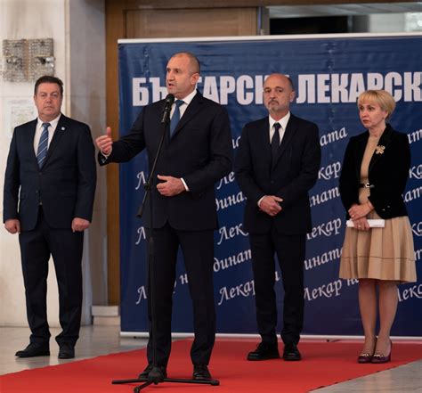 Радев призова за здравни промени