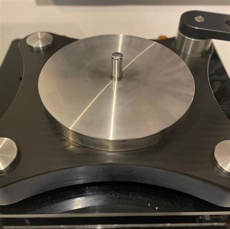 TW Acustic Raven AC-3 turntable | Absolute Sound