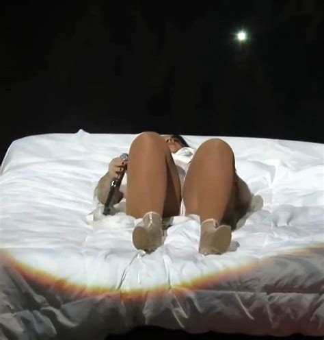 Demi Lovato Nude Ultimate Collection Scandal Planet