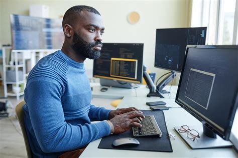 Premium Photo Side View Portrait Of African American Man As Computer
