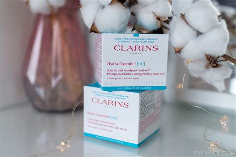 Увлажняющие дневной и ночной кремы Clarins Hydra-Essentiel для любого ...
