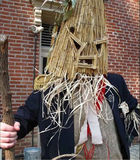 10 Bizarre Marriage Traditions From Around The World