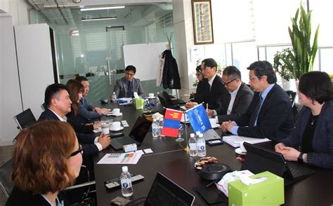 Төр хувийн хэвшлийн түншлэлийн менежементийн төслийн багийнхантай санал солилцлоо