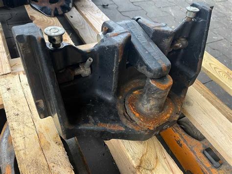 Zaczep Piton Fix Konsola Cnh Hitch Belka Dolna New Holland Case Deutz