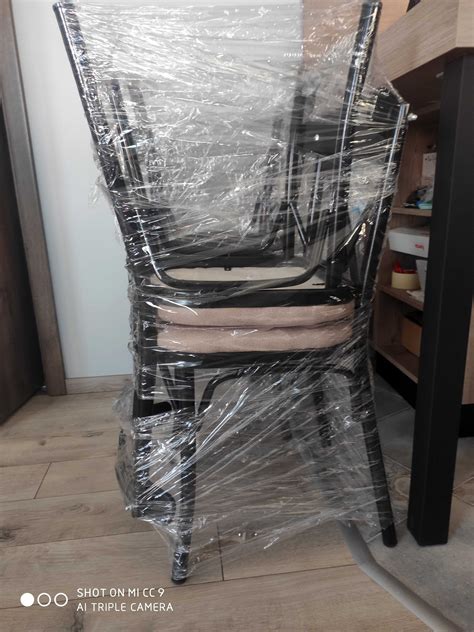 НАМАЛЕН Нов комплект 4 броя кухненски столове метал и еко кожа гр Варна Кайсиева градина • Olx Bg