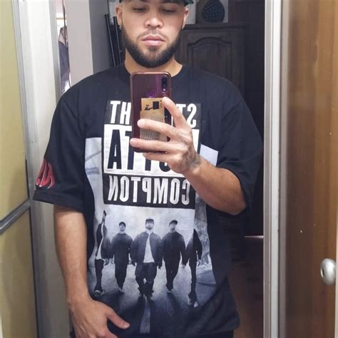 Scarlet Tommy Webcam Show Spankbanglive