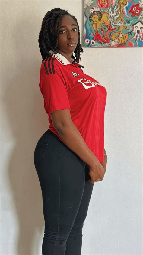 Nobody Hardly Ever Posts Any Blackebony Ladies In This Sub But Black