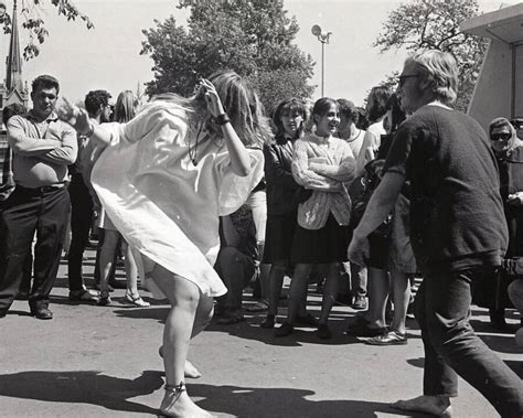 Deadheads A History Of The Grateful Deads Most Devoted Fans