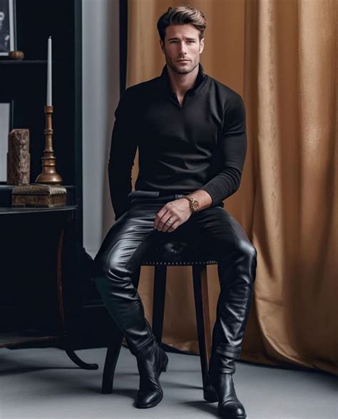 Pin Di Lars Thomas Su Men And Leather