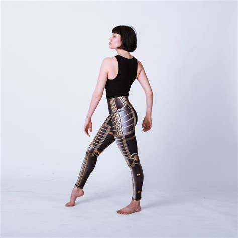 Episode 044: Suit Up in Armor with Lorica Clothing - Sartorial Geek