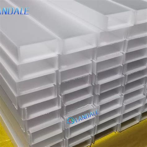 Polycarbonate Sheet Thermoforming Polycarbonate Sheet Equipment Processing Workpiece Engineering