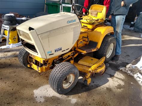 Cub Cadet 1882 — Soluna Garage