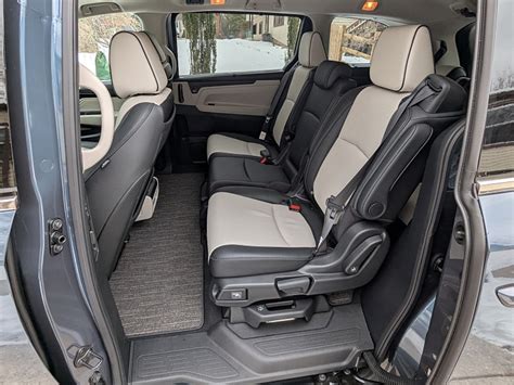 2025 Honda Odyssey Road Test And Review Autoweb