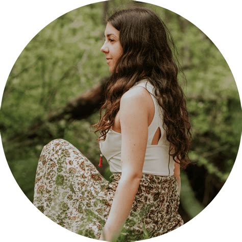 About Jaylyn Bernachi Yoga Teacher And Educator Innerswim