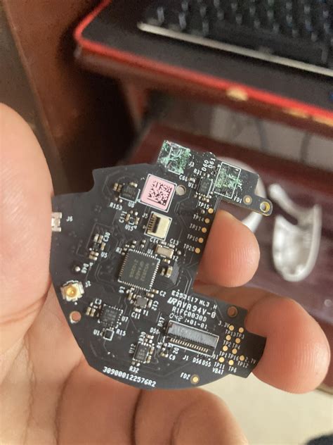 My Quest 2 Controller Stopped Working Out Of Nowhere I Tore It Down To See What Happened Just