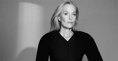 Gillian Anderson Gwiazda Październikowej Okładki „vogue Polska” O
