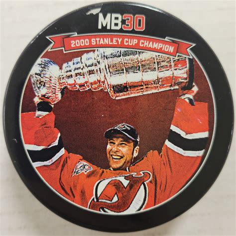 New Jersey Devils Hockey Puck Martin Brodeur 23 Limited Edtion