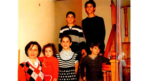 ებანოიძეების „დიდი სახლის პატარა დიასახლისი“