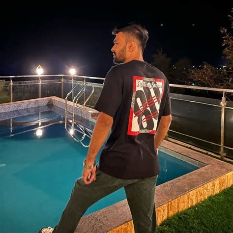 Moneel Parimal Patel (@monilpatel9__) • Threads, Say more