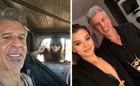 Hailee Steinfeld Family Ex Babefriend Parents And Brother Familytron